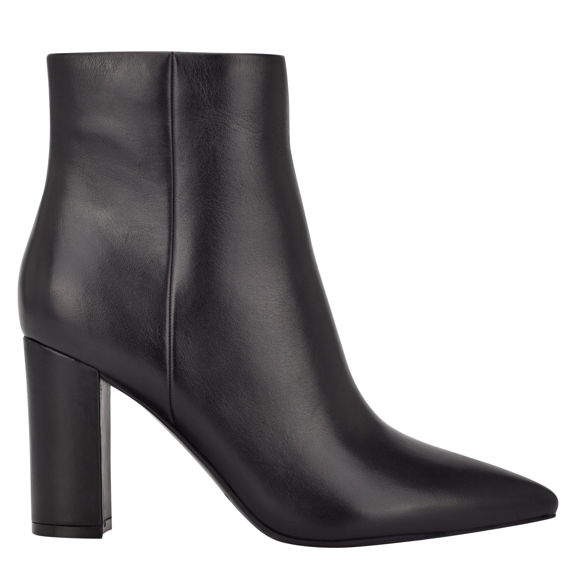 Marc Fisher Footwear Canada: Designer Shoes & Casual Luxe Styles